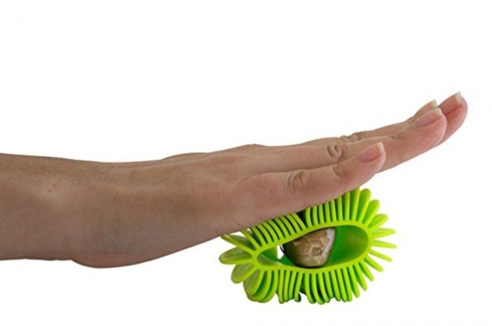 37 Small But Life-Changing Gadgets on Amazon Under $25 - 22 Words