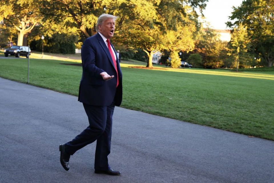 Warning Issued About Donald Trump's 'Scam' Golden Phone After Buyer ...