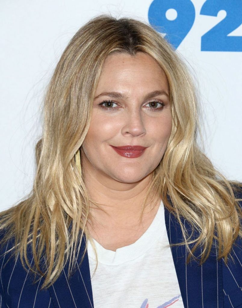 Martha Stewart Pushes Drew Barrymore Away During Touchy Interview