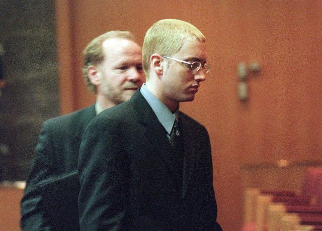 Eminem Sends Warning To Fans Before Listening To His New Album Today