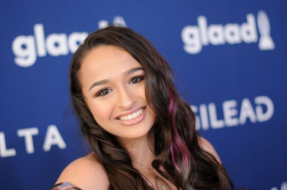 Fans Praise TLC Star Jazz Jennings For Mind-blowing Before And After ...