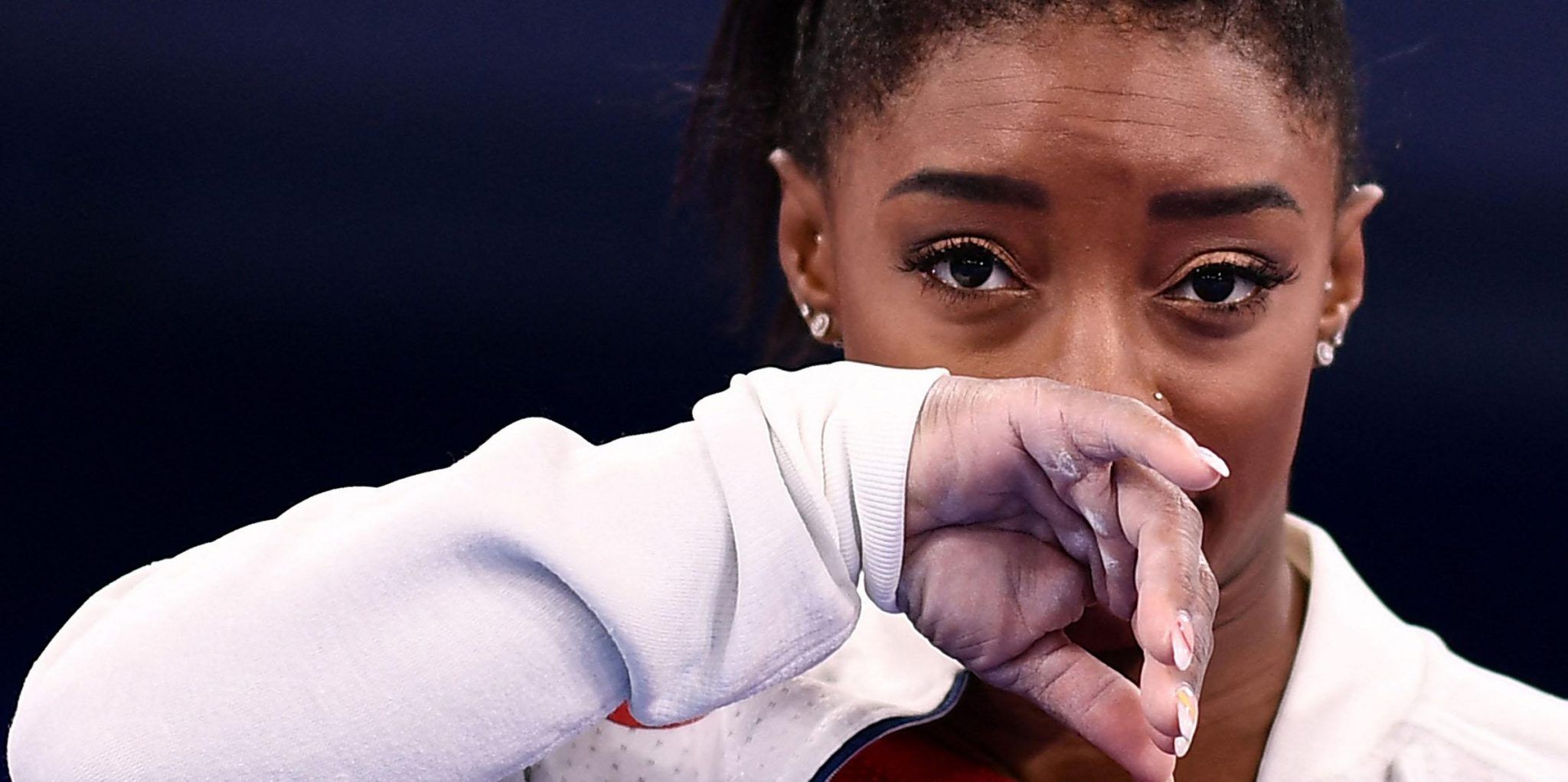 Simone Biles Says She ‘broke Down After Husband Jonathan Owens Viral
