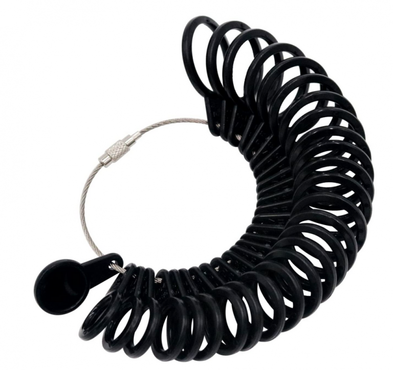 The 10 Best Ring Adjusters and Sizers for Your Everyday Jewelry (2020 ...