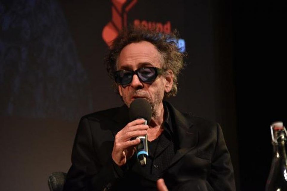 Tim Burton Explains Why He Casts So Many White People After Beetlejuice ...