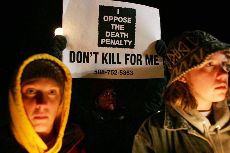 Death Row Inmate Orders 'Monstrous' Final Meal