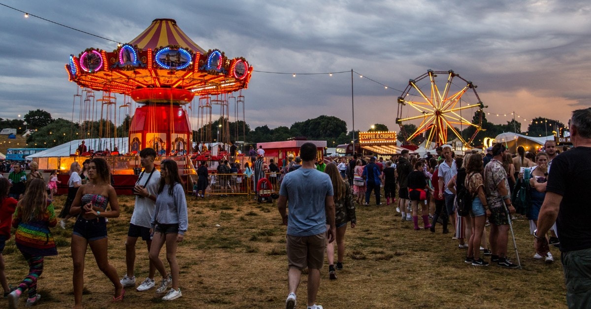 Parents of Teen Who Died on Fairground Ride Sue for Wrongful Death