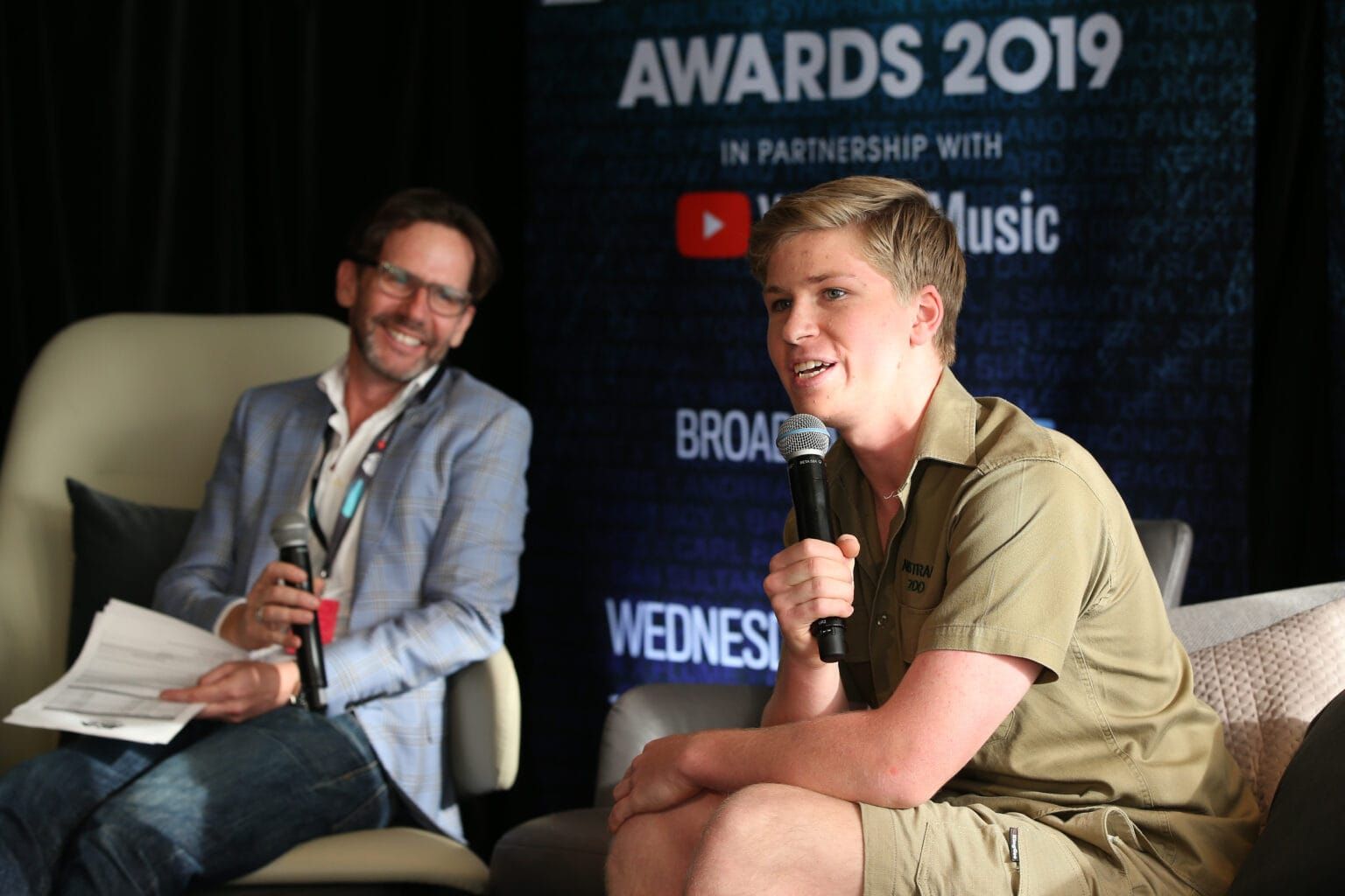 People Think Robert Irwin And Shawn Mendes Are Dating After Wild Photo Goes Viral Trending News ...