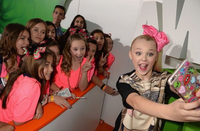 JoJo Siwa Claps Back at Candace Owens for Suggesting She's Lying About ...