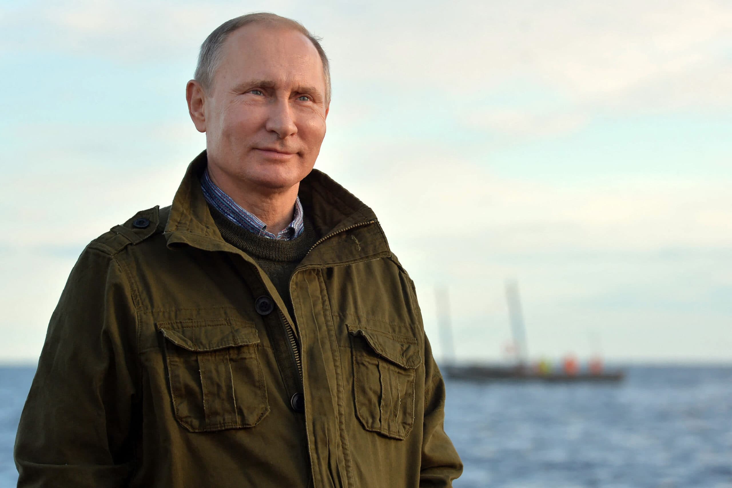 Russia Issues Disturbing Threat To US After Trump 'Approves Plan' For ...