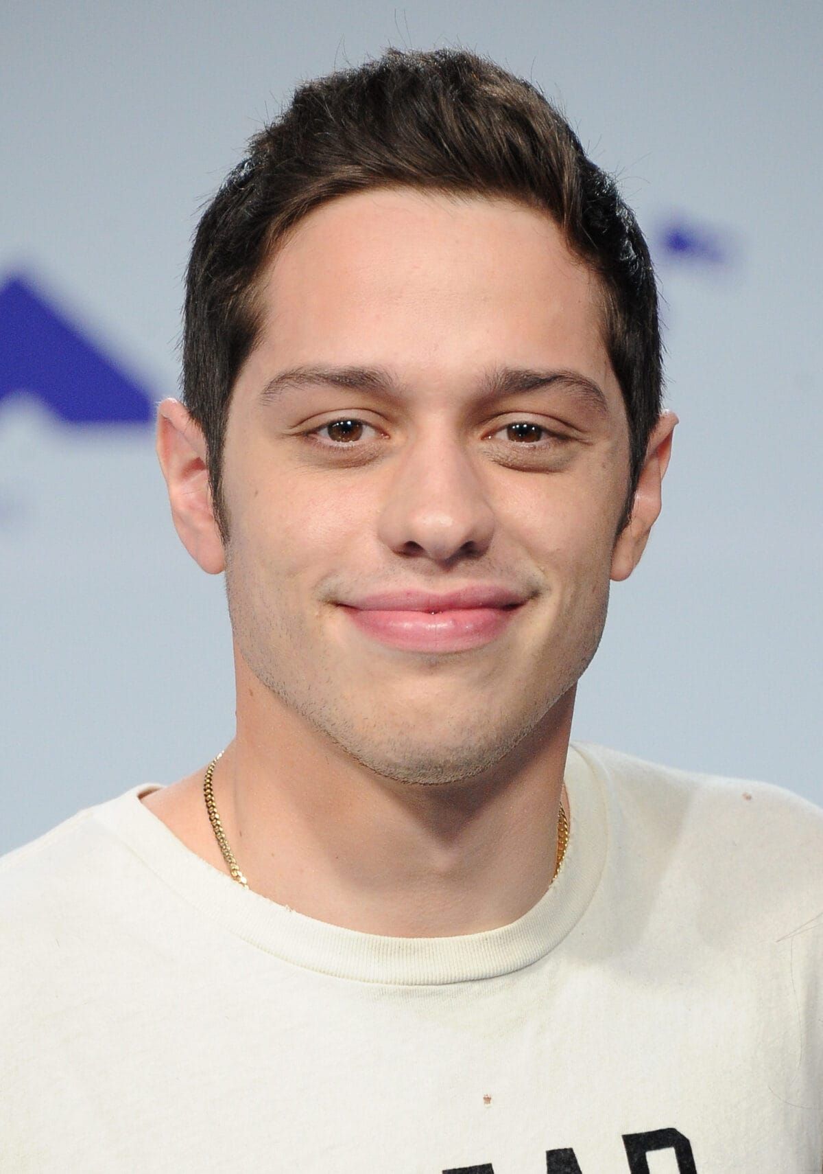 An Expert Explains How Pete Davidson Dates So Many Beautiful Women