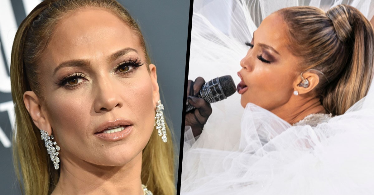 Trolls Mock J-Lo's 'Embarrassing' Performance at Her Own Wedding