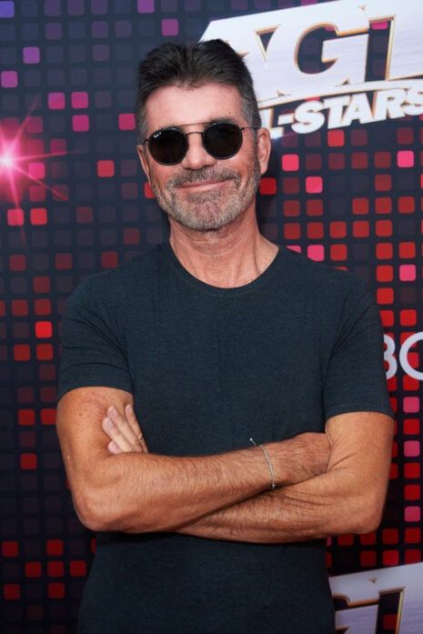 Simon Cowell Leaves Fans Baffled With His Radically Different Facial ...