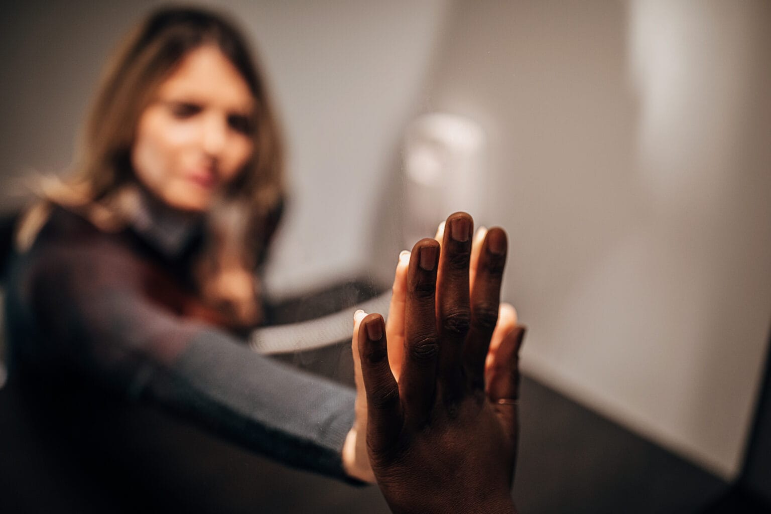 World's 'Most Jealous Woman' Makes Husband Take Lie Detector Each Time ...