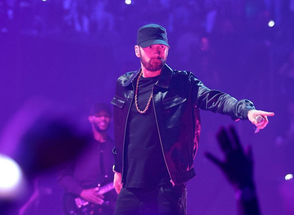 Eminem Sends Warning To Fans Before Listening To His New Album Today